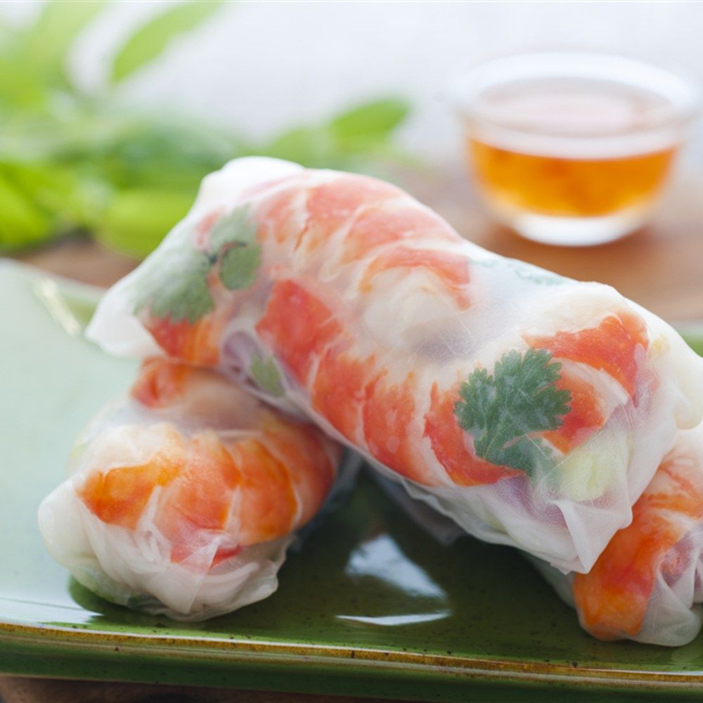 Cocktail Size Prawn Rice Paper Parcels / Lychee / Mint / Coriander ...