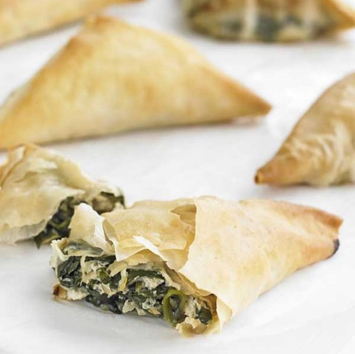 Filo Parcel Spinach & Feta Triangle