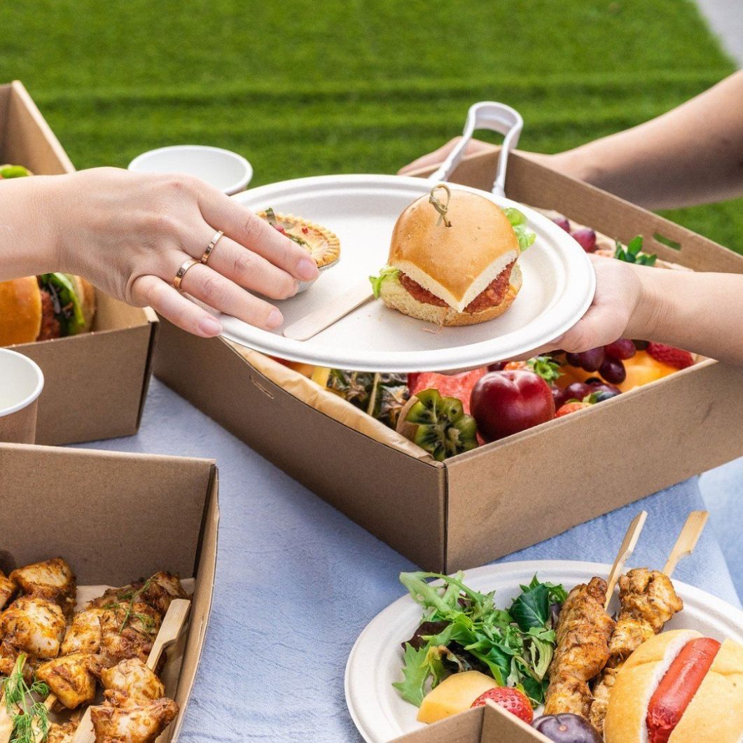 FeeDee: Best Food Catering Services in Sydney for All The Events