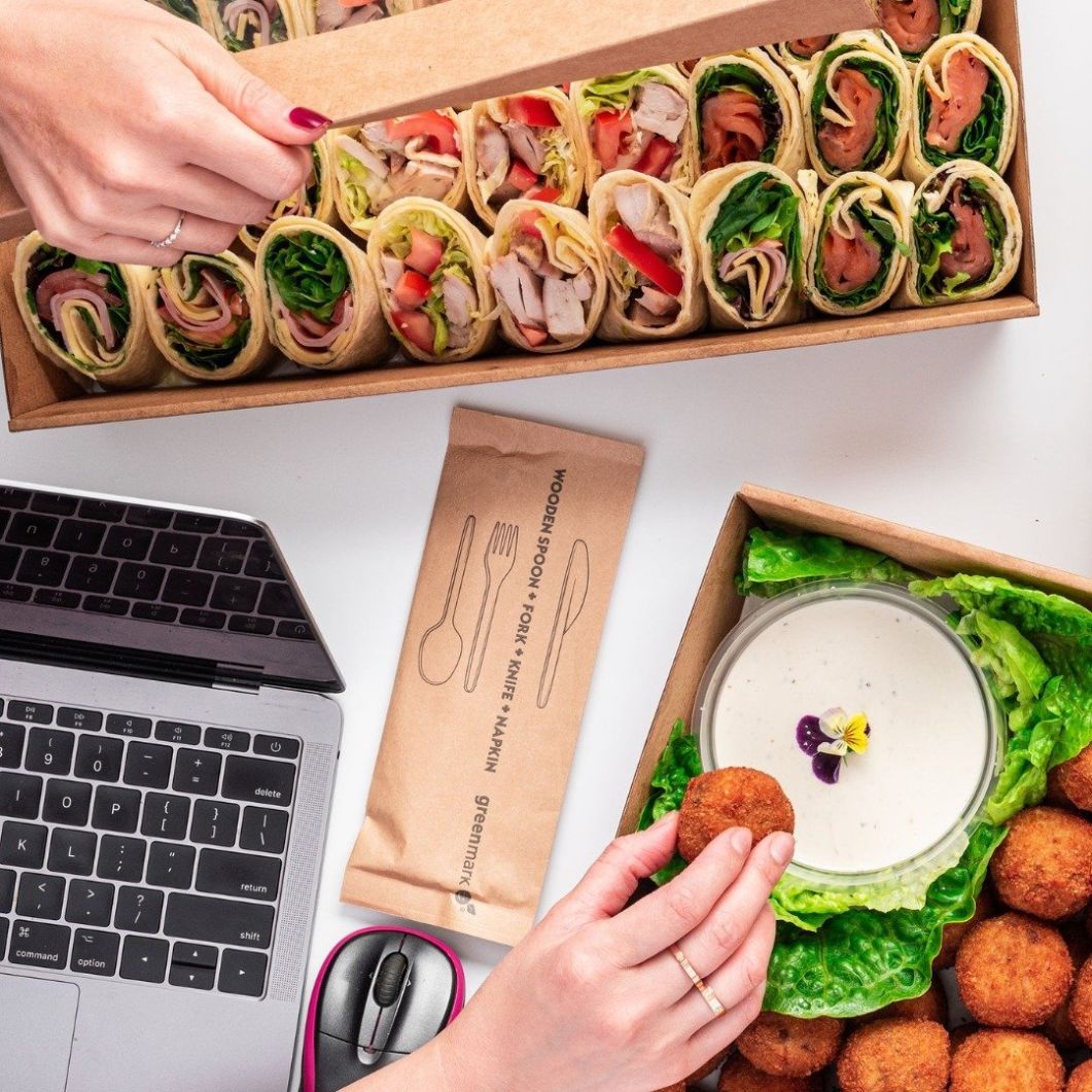 FeeDee: Best Food Catering Services in Sydney for All The Events