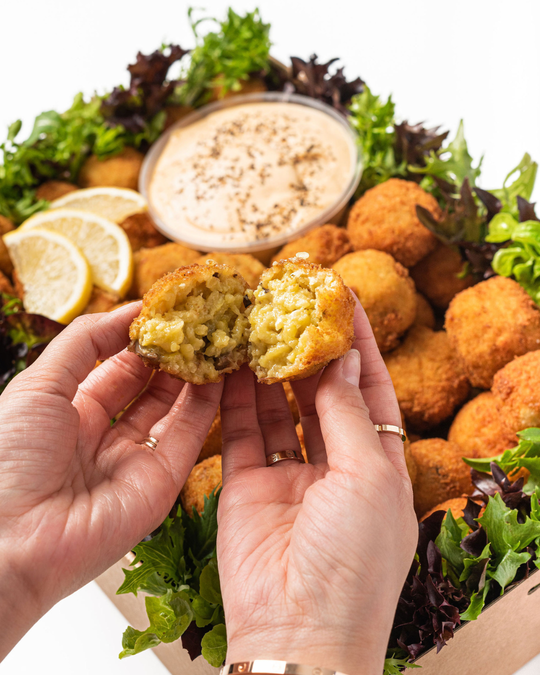 FeeDee: Best Food Catering Services in Sydney for All The Events