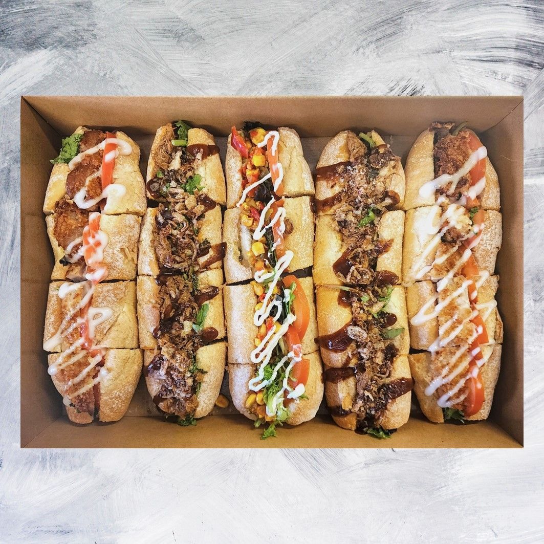 Signature Roll Platter