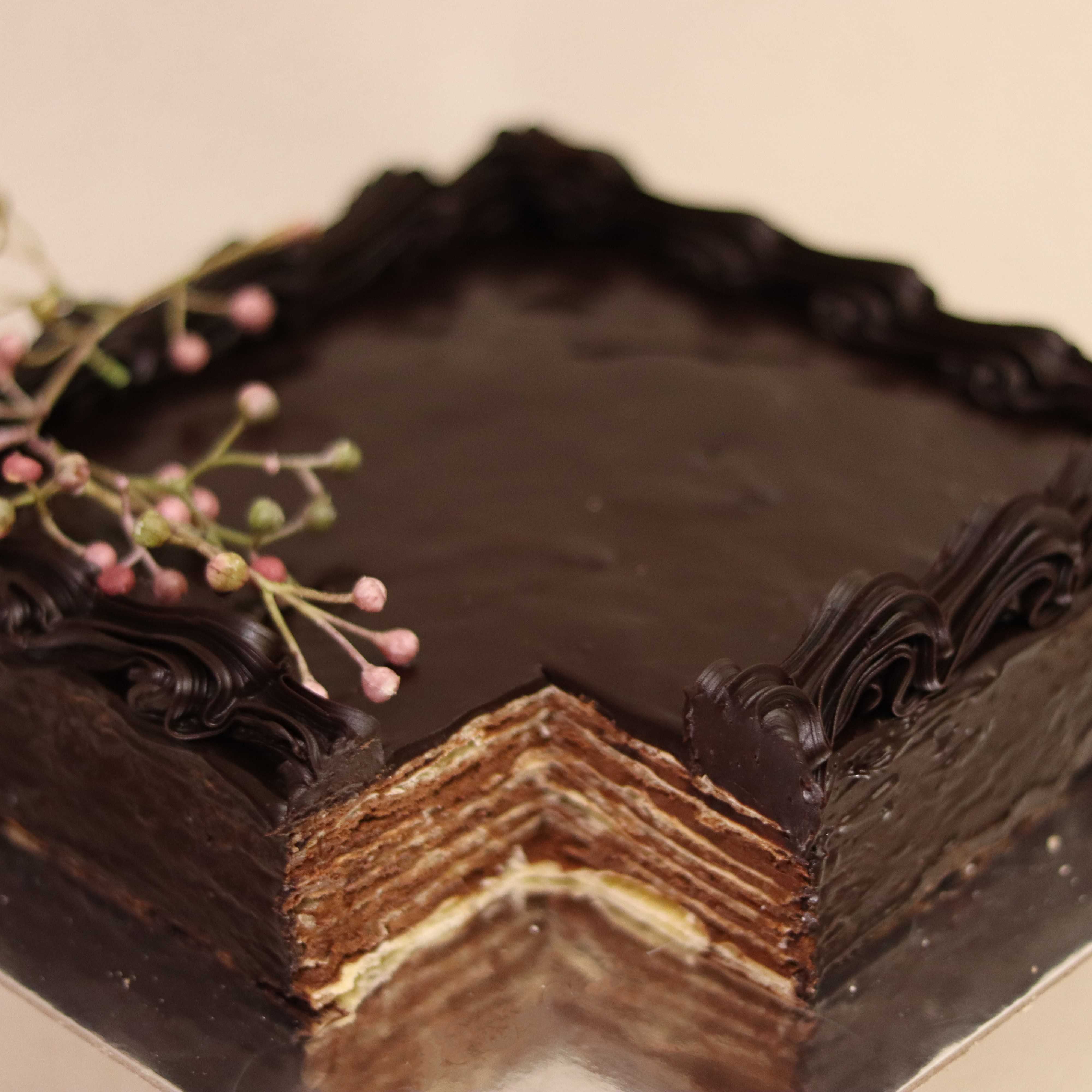 7 Layer Square Cake 10"