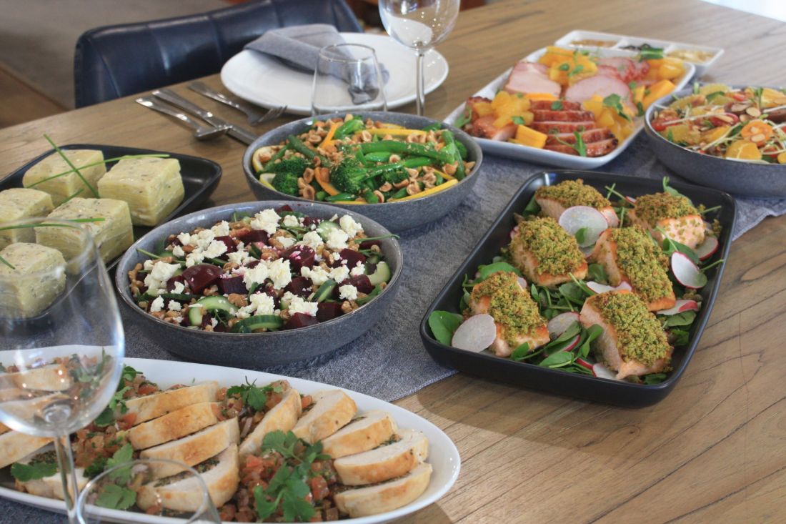 Build your buffet- 1 main, 3 sides + 1 dessert