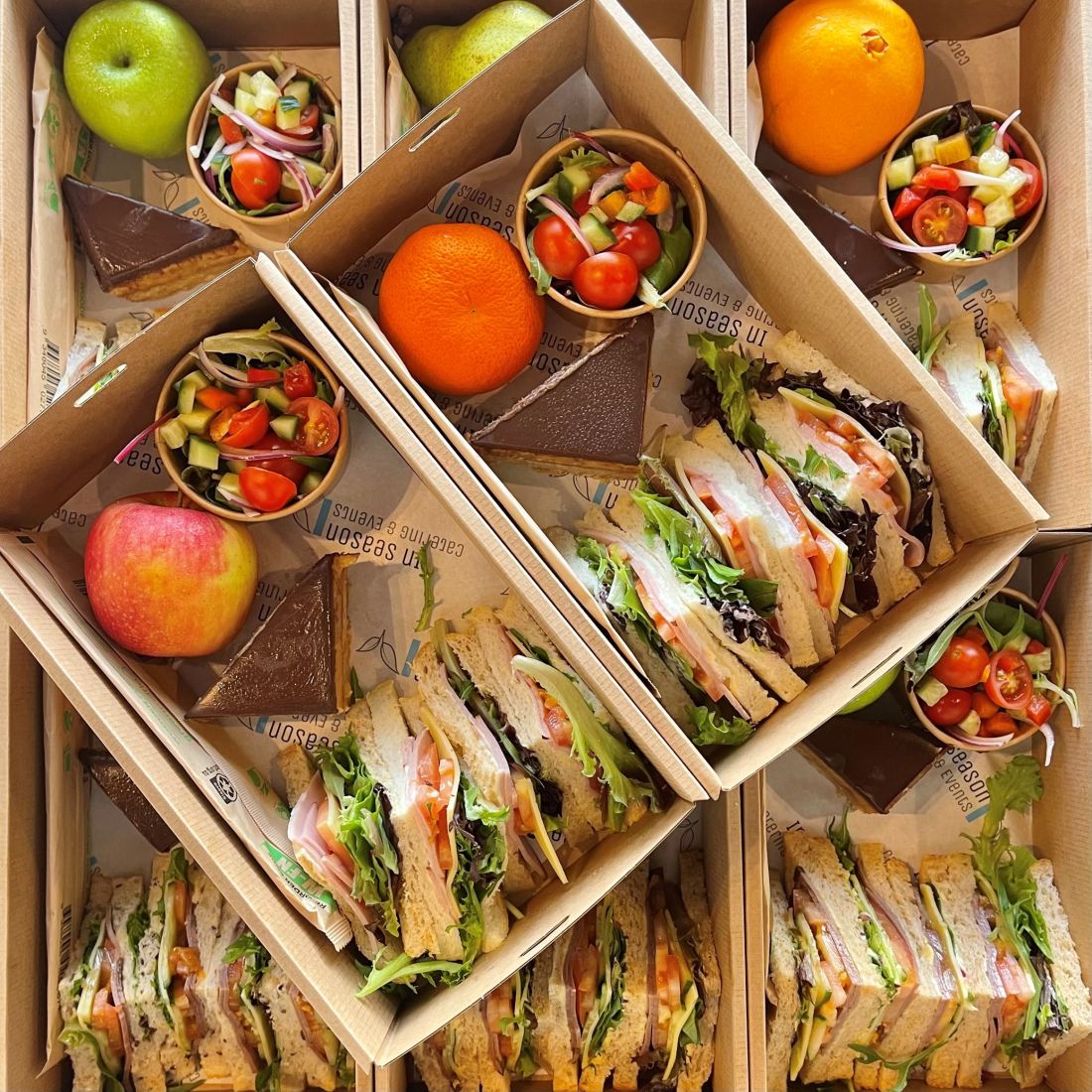 Individual Classic Lunch Box