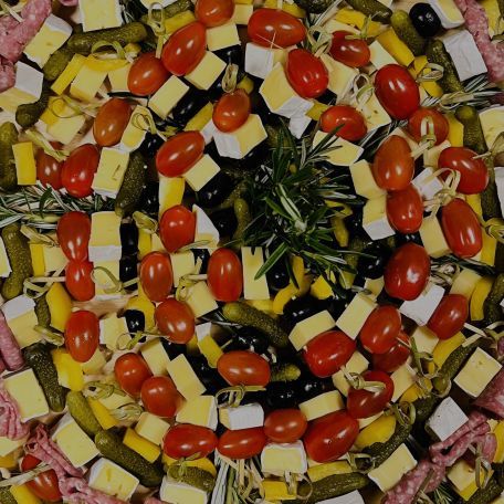 Sharing Platters + Cakes