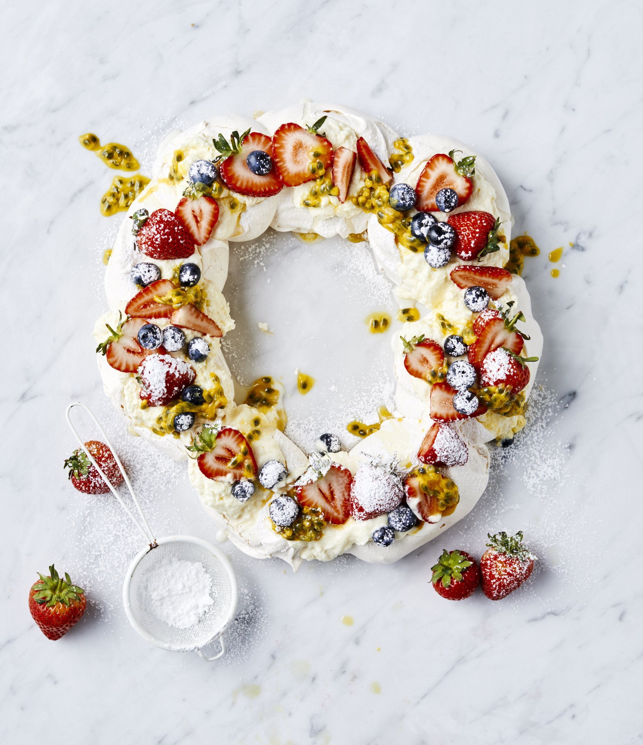 Pavlova Wreath Kit