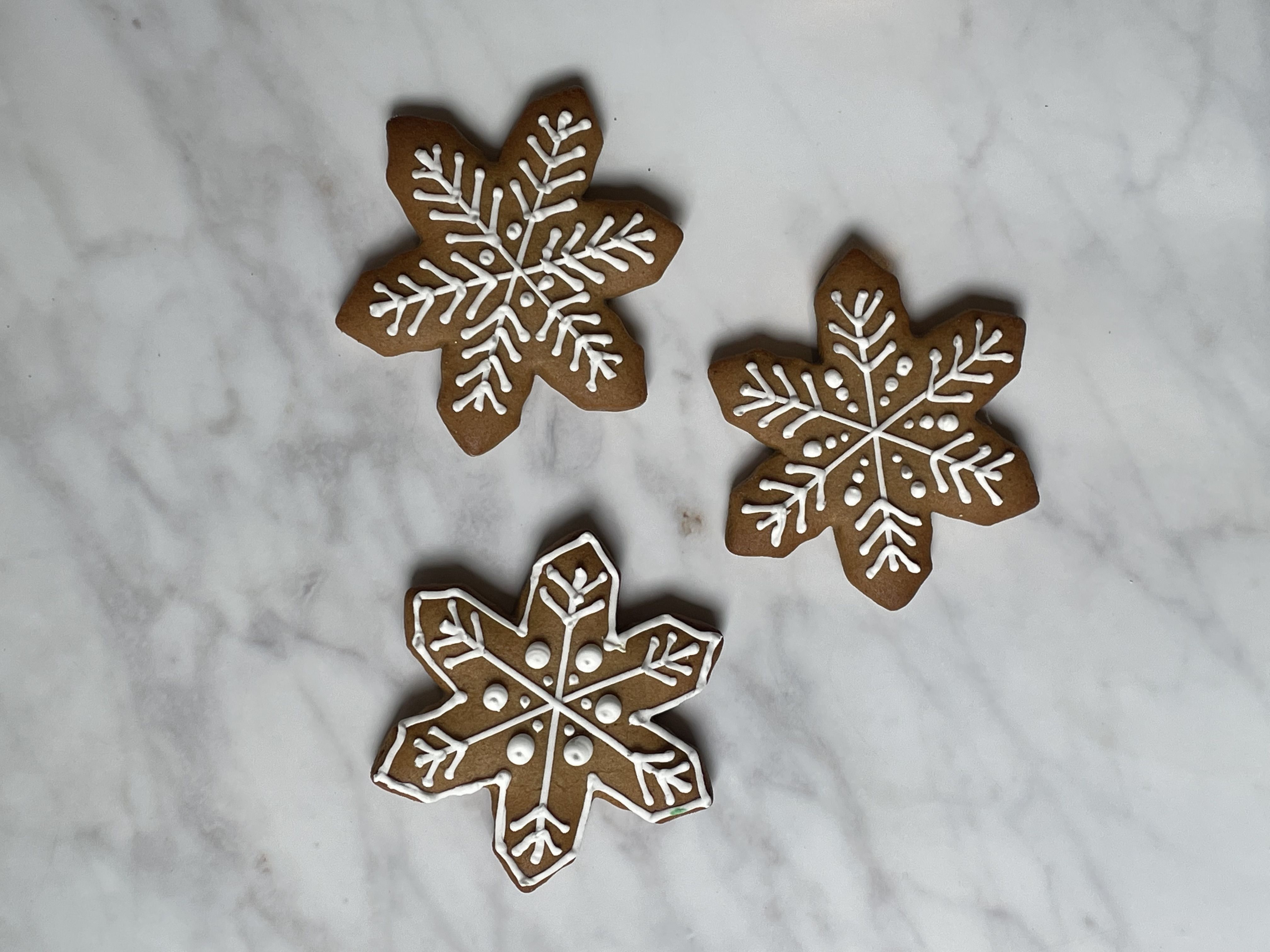 Snowflake Gingerbread