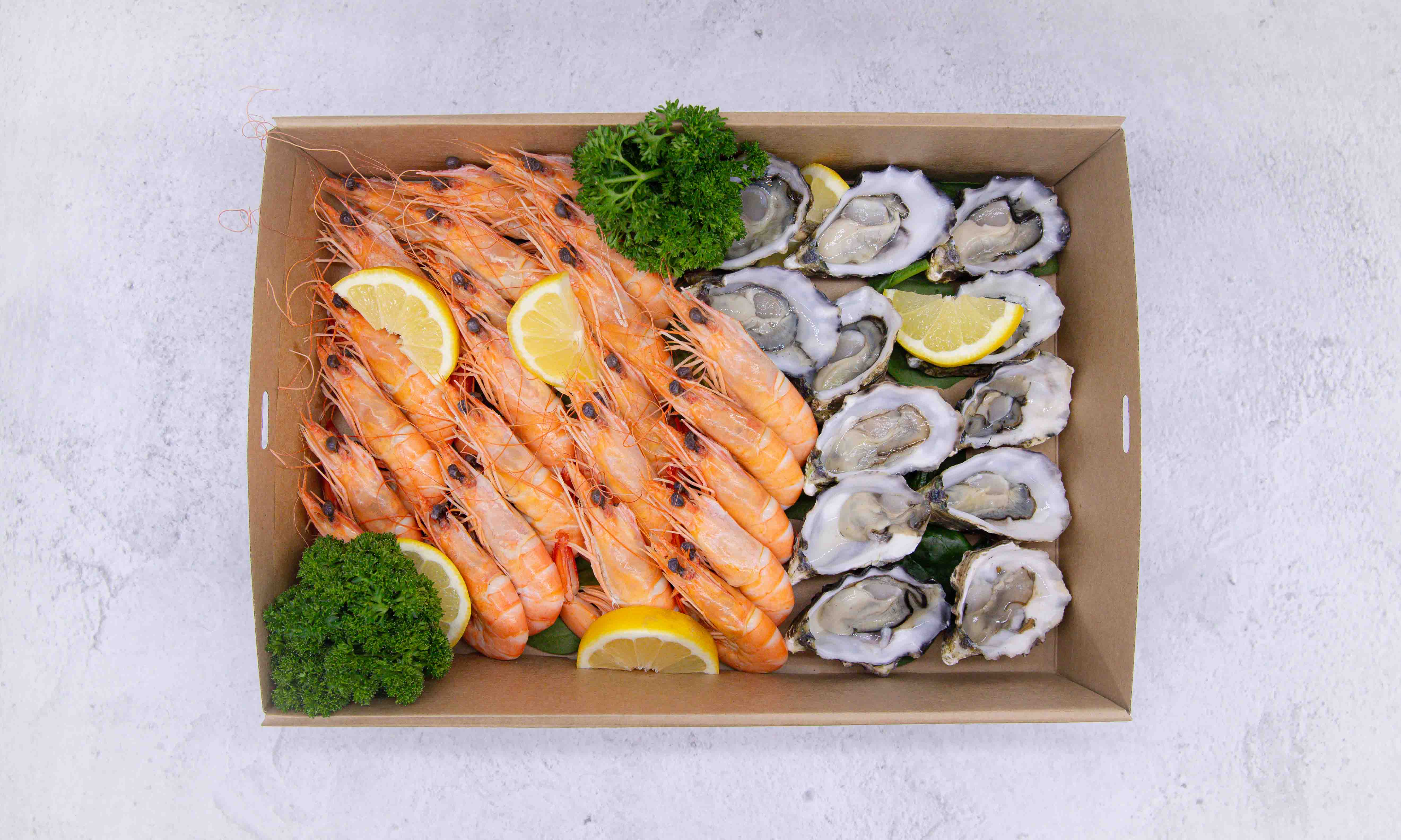 Seafood Platter 12 Oyster & 24 Cooked Tiger Prawn | Catering Zone
